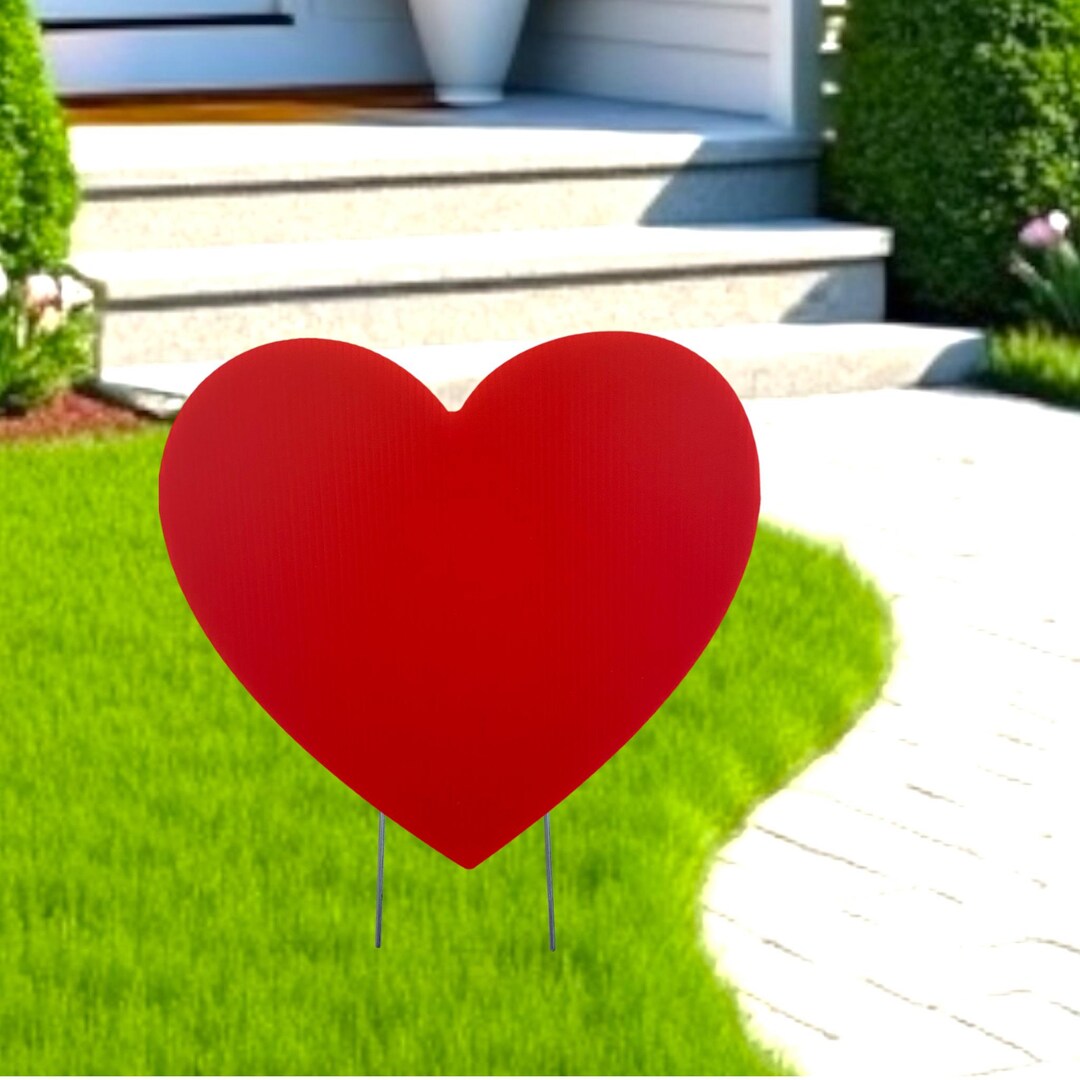 Red Heart Yard Sign: Valentine's Day Lawn Decor With Metal Stakes ...