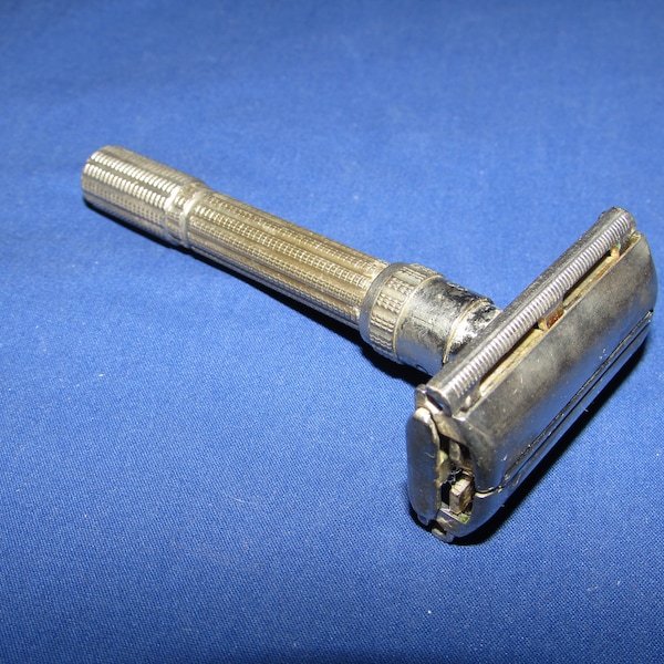 Gillette Razor - Etsy