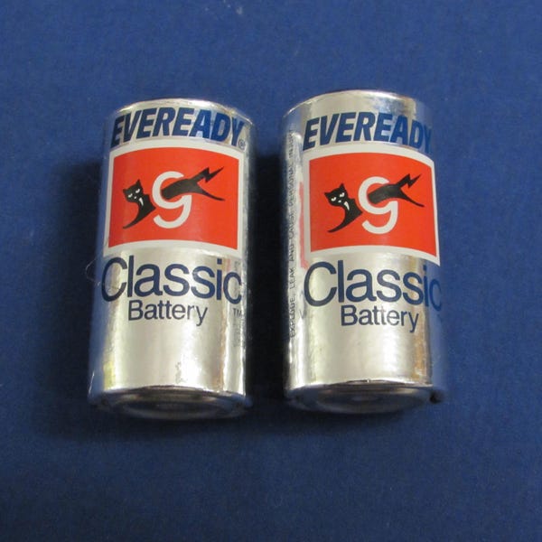 Eveready Cat - Etsy
