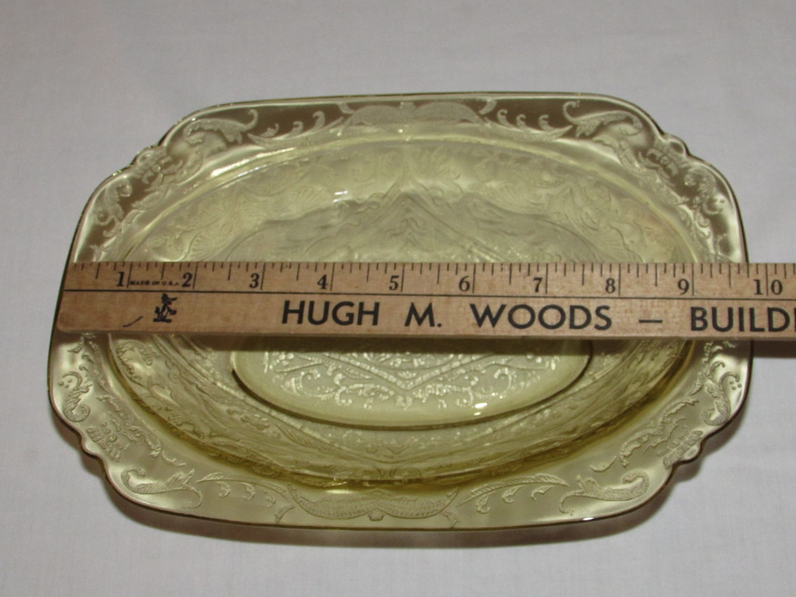 FEDERAL GLASS Serving Bowl Madrid Pattern 1930s Yellow | Etsy