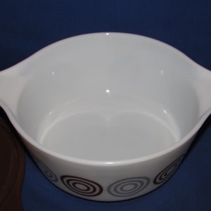 PYREX CASSEROLE DISH Rare Bullseye Pattern 1973 Large 475 Free Shipping ...