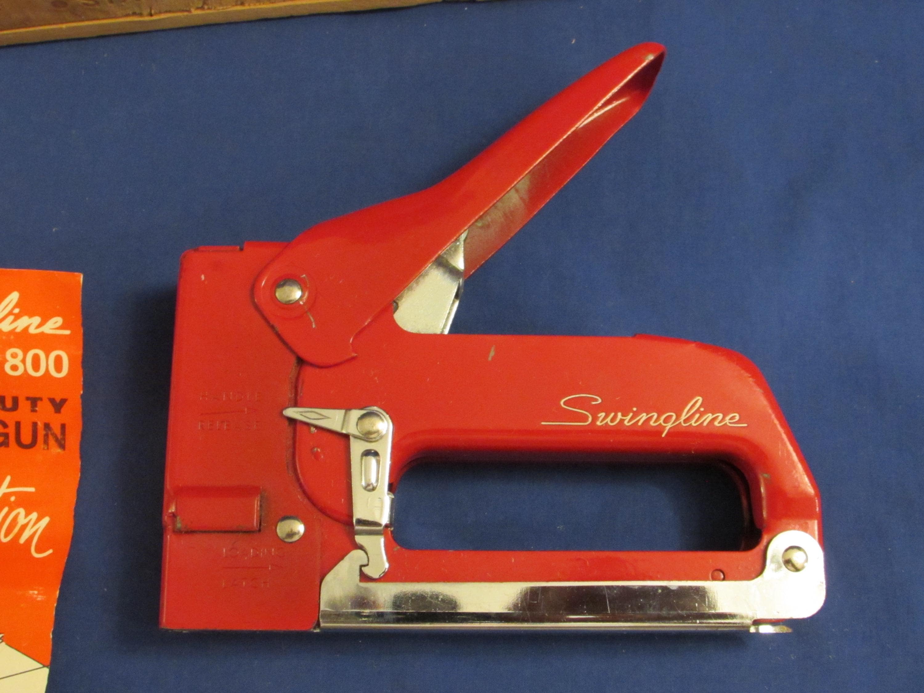 SWINGLINE 800 Staple Gun Kit in Wooden Box 1960s - Etsy