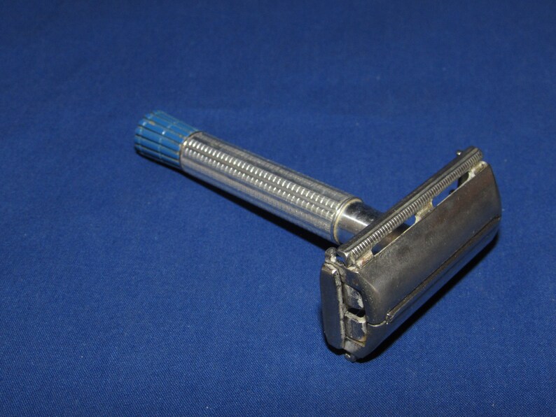 GILLETTE RAZOR Blue Flair Tip 1950s Free Shipping - Etsy