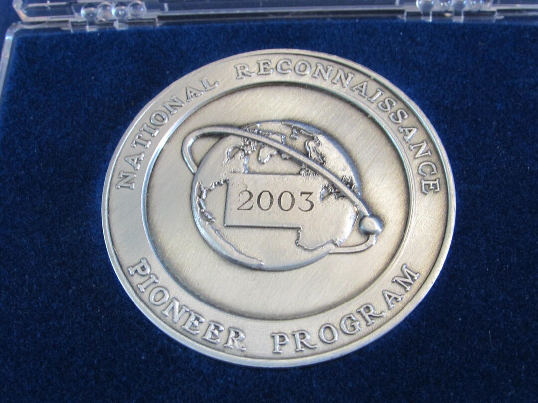 Challenge Coin NATIONAL RECONNAISSANCE OFFICE Pioneer Program 2003 Rare ...