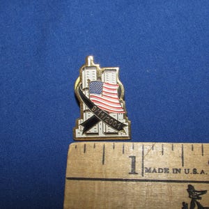 9-11 COMMEMORATIVE PIN Twin Towers 2001 Free Shipping - Etsy