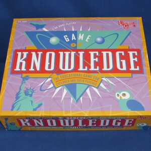 GAME OF KNOWLEDGE 1995 University Games Family Trivia Game - Etsy