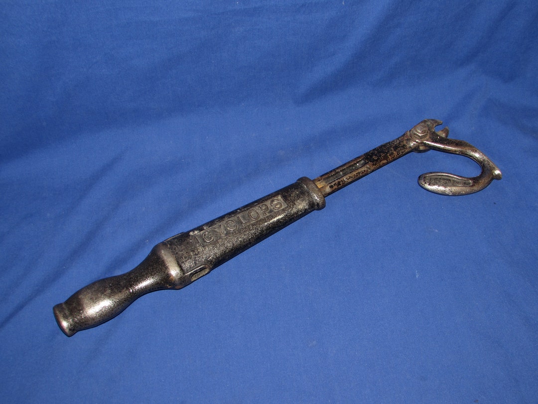 CYCLOPS NAIL PULLER 1920 Antique Ranch Fencing Tool - Etsy