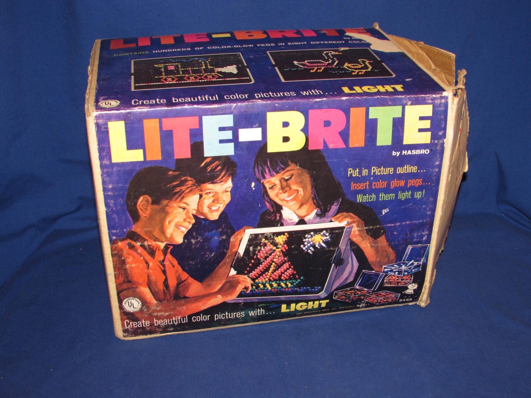 LITE BRITE 1967 Light Box Classic Toy Free Shipping - Etsy