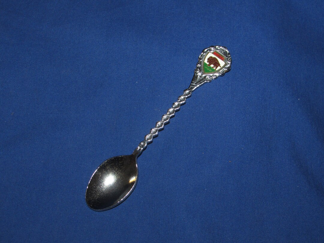 Souvenir Spoon MANITOBA CANADA 1960s Free Shipping - Etsy