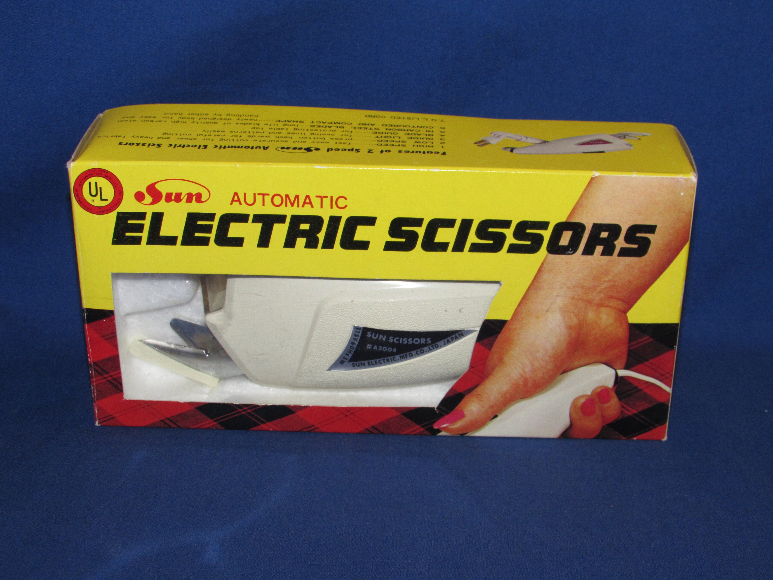 Sun AUTOMATIC ELECTRIC SCISSORS Made in Japan Two Speed 1960s Scissors ...