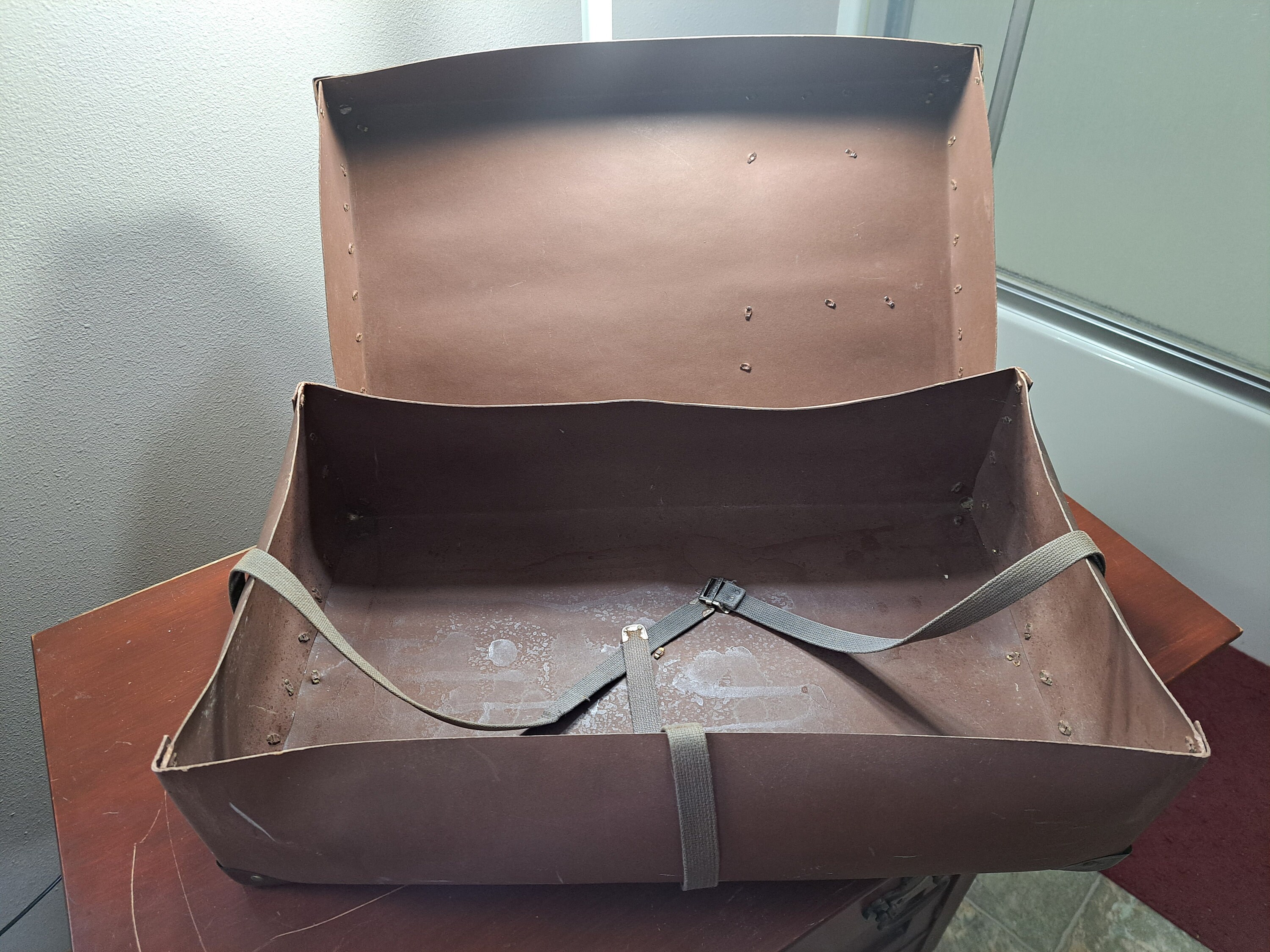1950's Laundry Shipping Carton for Kids in College; Lightweight to Send ...