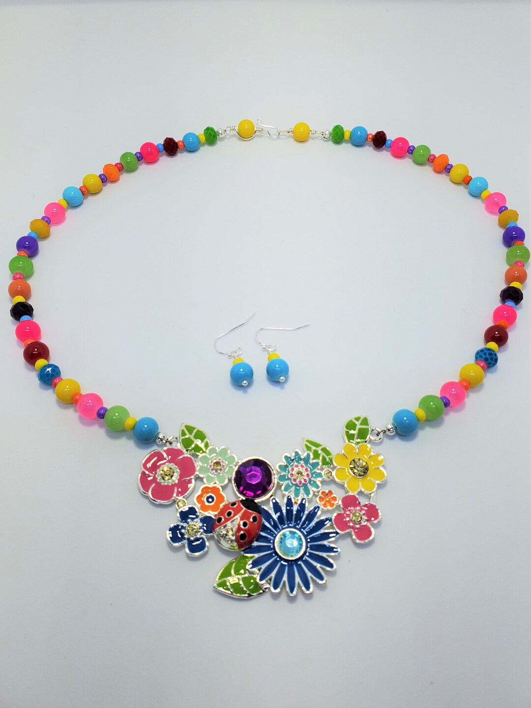 Conjunto de collares de poder de flores - Etsy España
