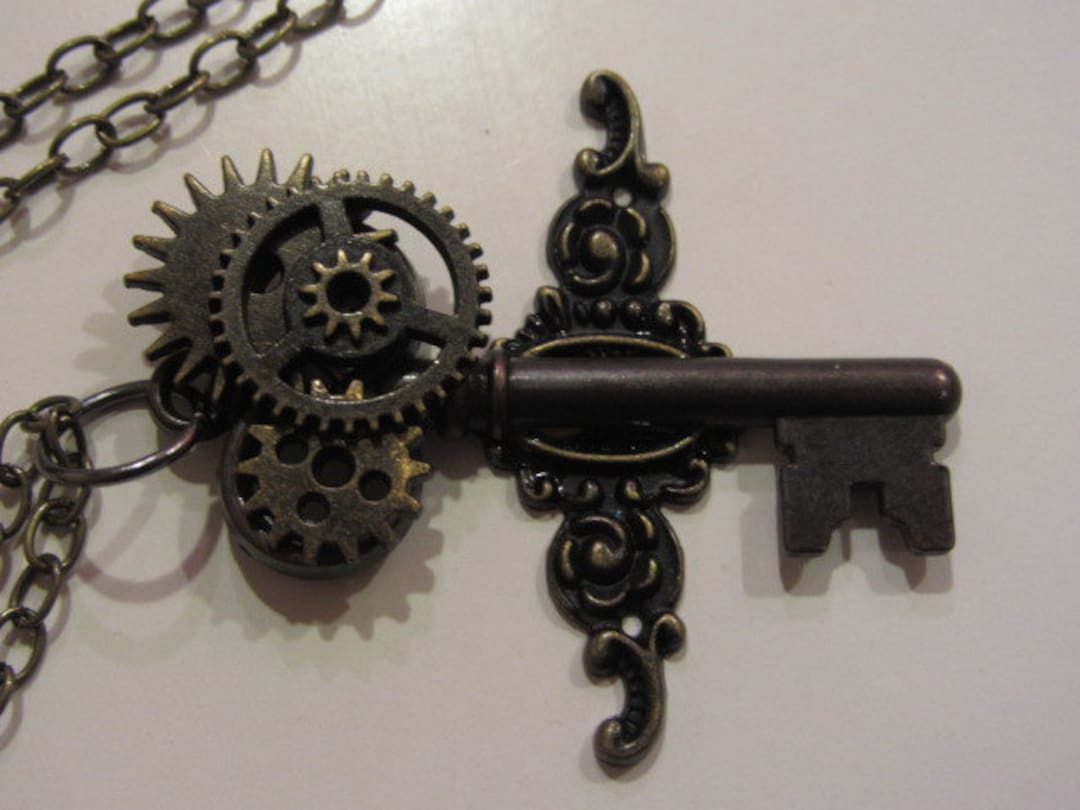 Flights of Fantasy Steampunk Skeleton Key Necklace - Etsy
