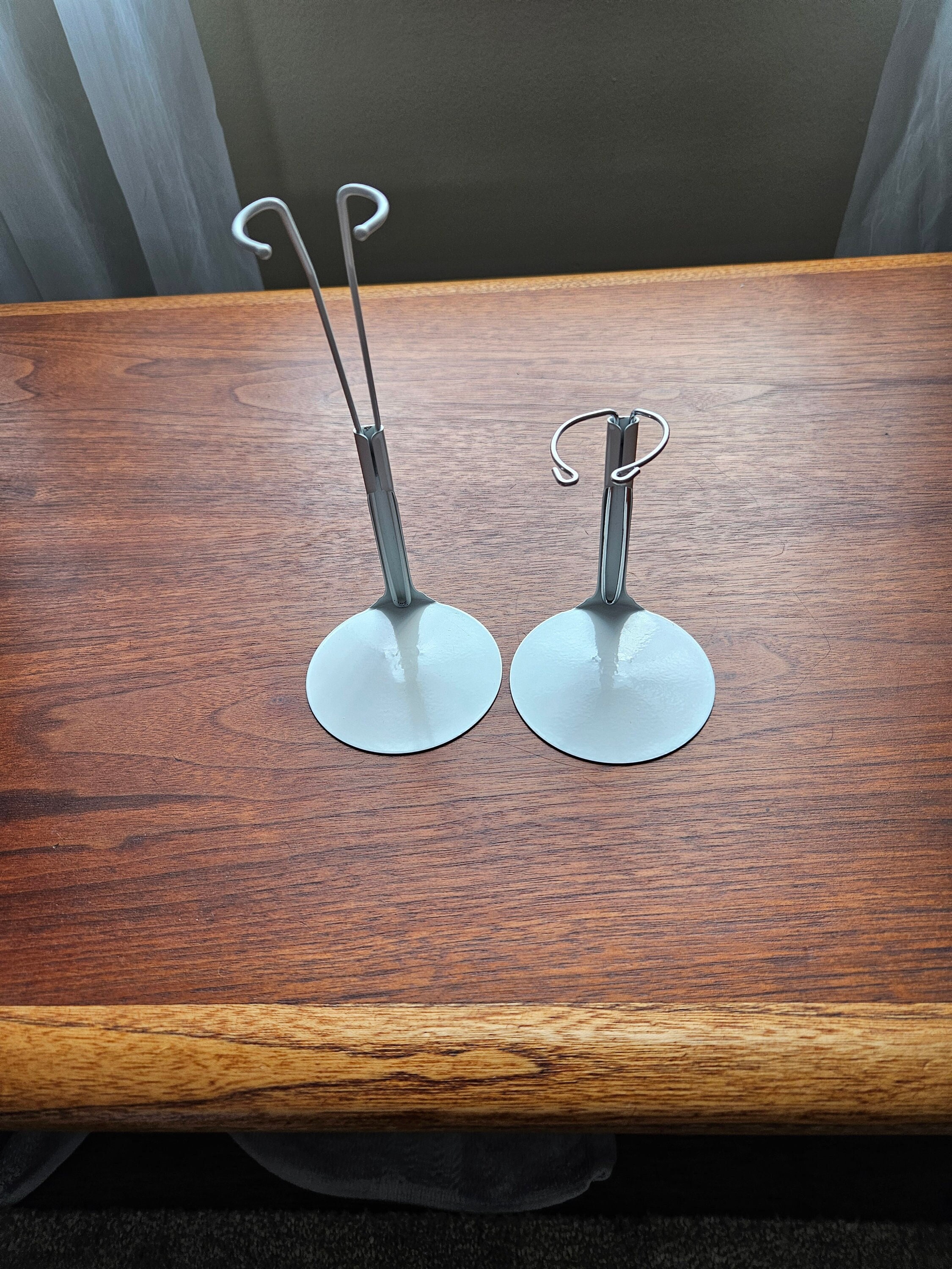 12 KAISER DOLL STANDS Metal - Etsy