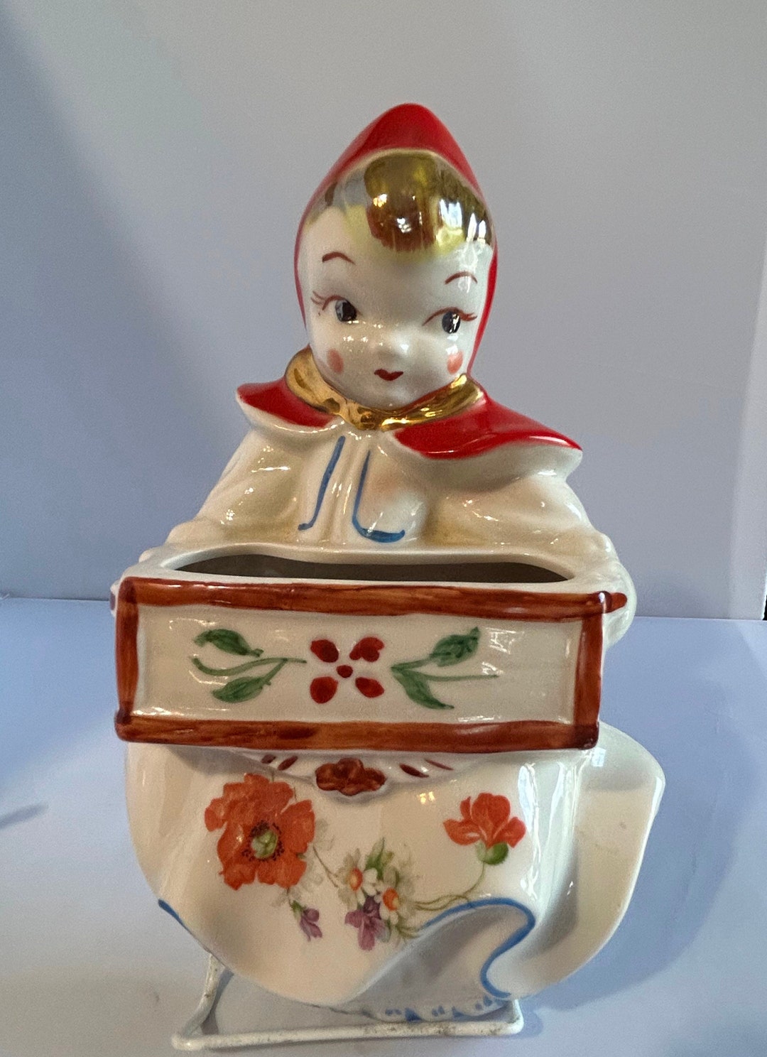 Hull Pottery Little Red Riding Hood Wall Pocket Planter - Etsy
