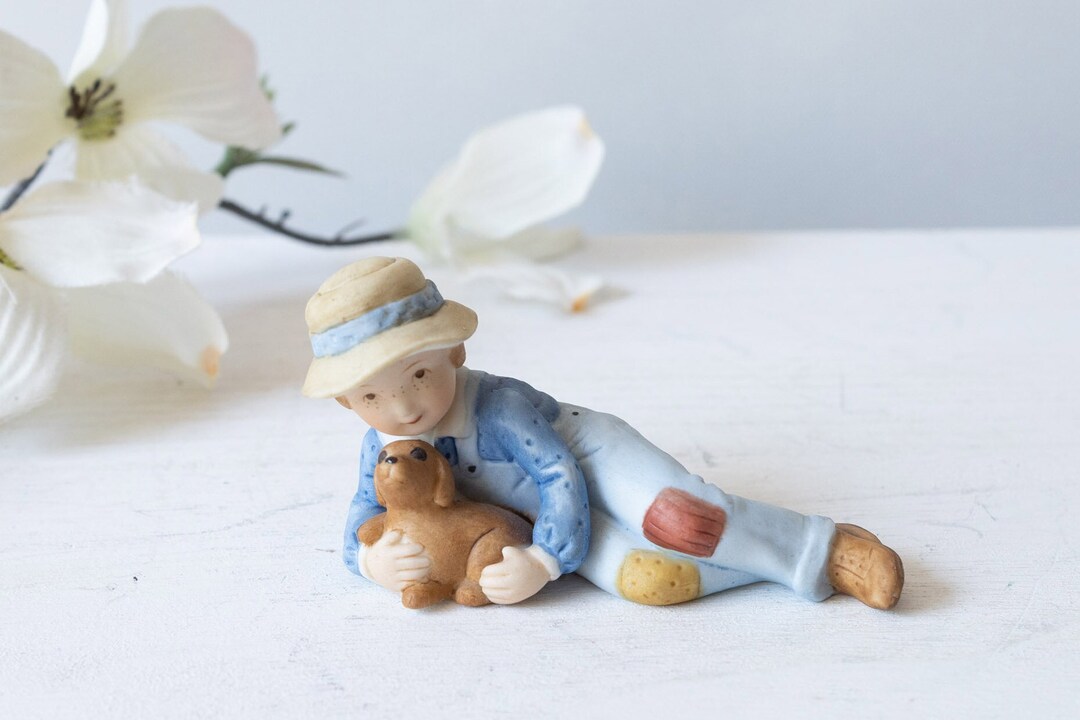 Vintage Holly Hobbie Miniature Series 1984 ROBBIE Laying Down With ...