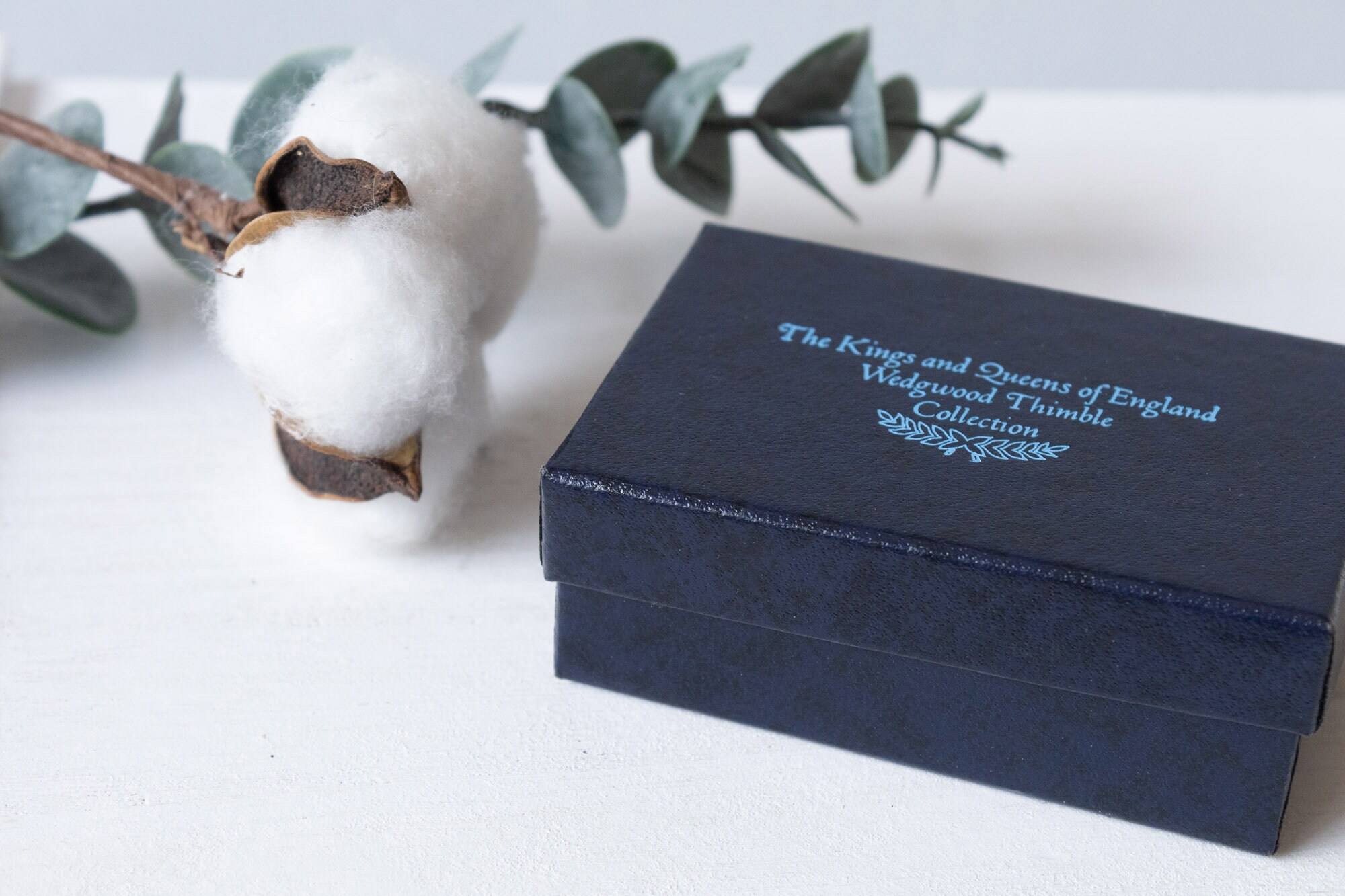 Art & Collectibles Kings & Queens of England Box 9 Wedgwood Thimbles ...