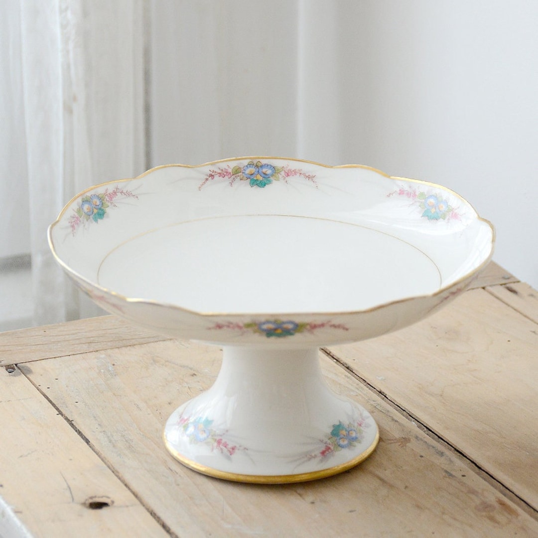 Beautiful Vintage French Elevated Fruit Bowl - Etsy