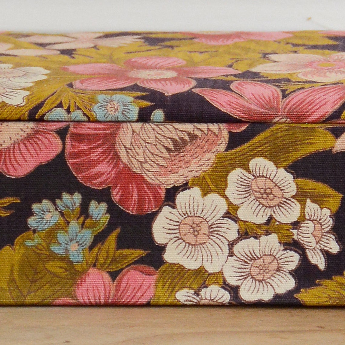 Beautiful Vintage French Padded Box - Etsy