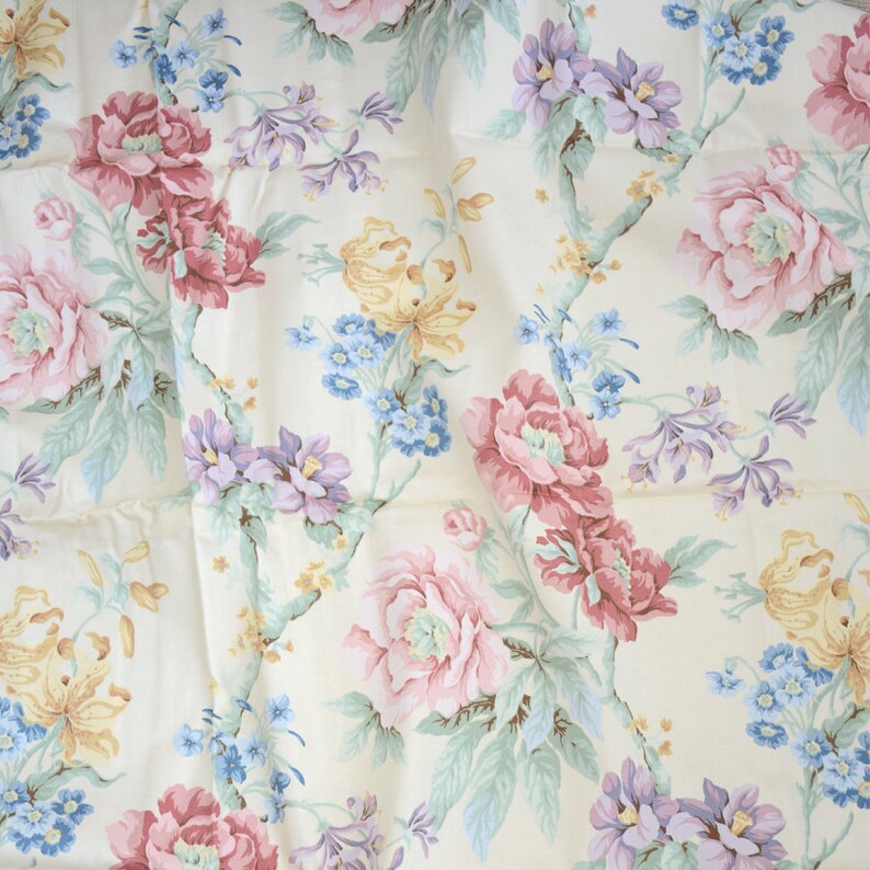 Beautiful Vintage English Floral Fabric - Etsy