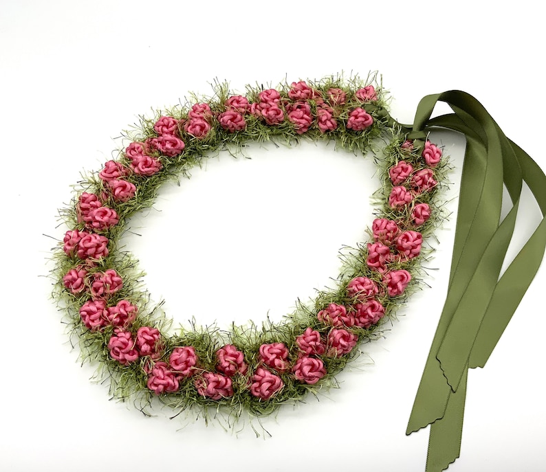 Choose Your Color Hawaiian Pikake Style Haku Lei - Rose Bud Lei ...