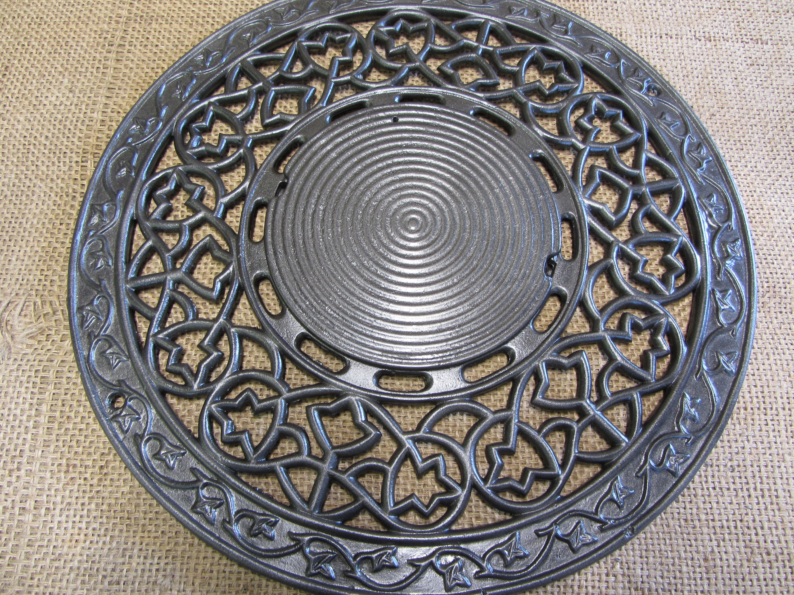 Vintage Round Cast Iron Register Grate Antique Old Heat Vent Furnace ...