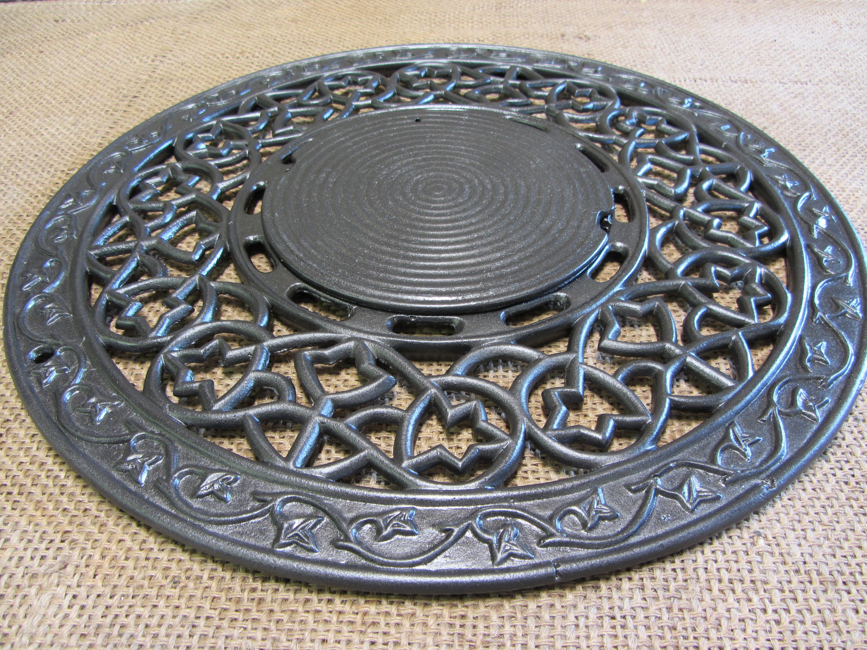 Vintage Round Cast Iron Register Grate Antique Old Heat Vent Furnace ...