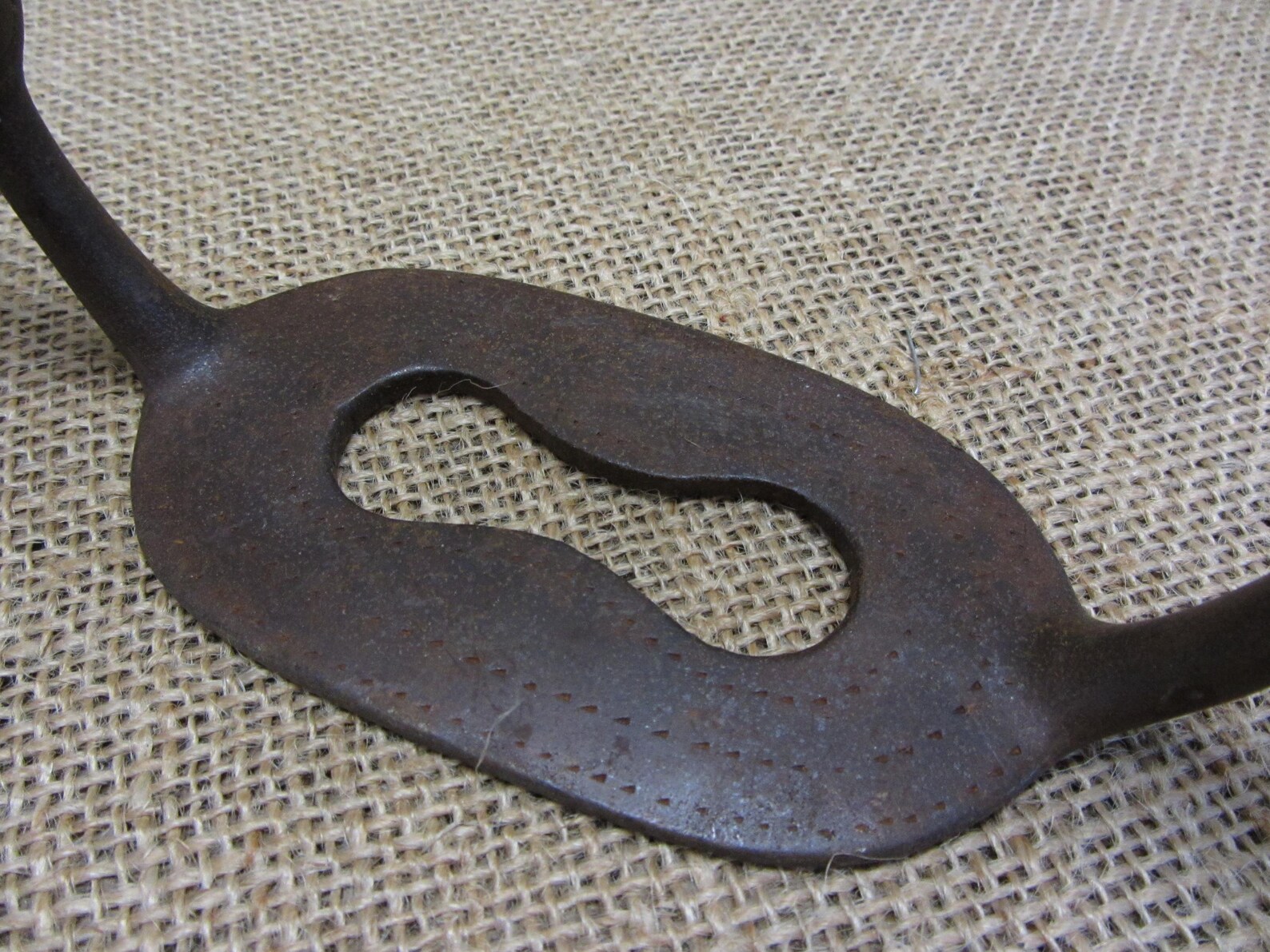 Vintage Iron Swivel Pivot Stirrups Set > Antique Old Iron Western Gear ...