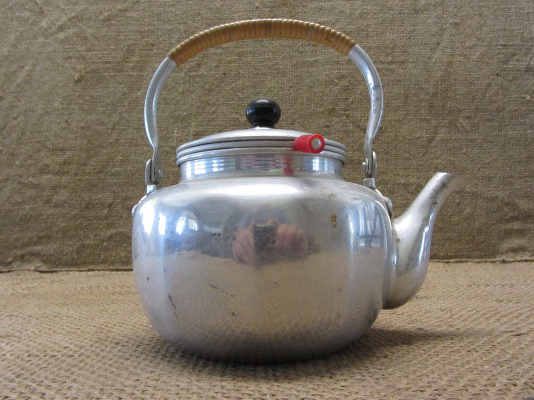 Vintage Aluminum Teapot Kettle > Tea Baskets Barrel Can Box Boxes ...