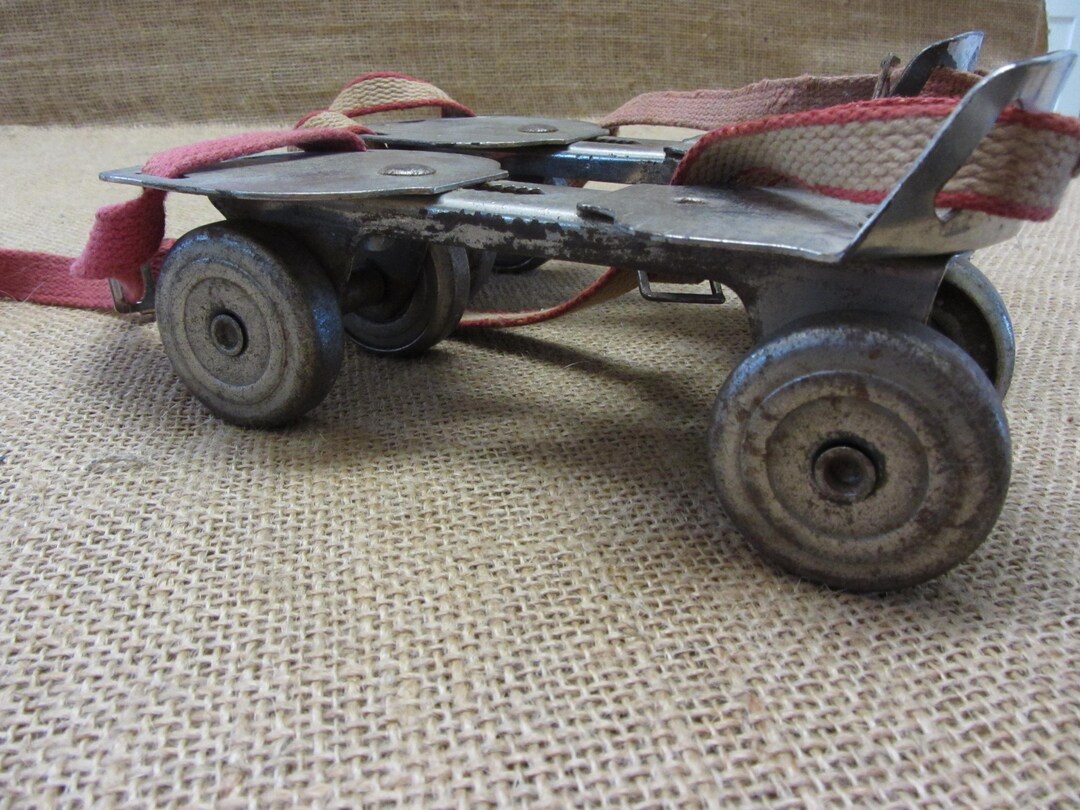 Vintage Kingston Tiny Mite Child's Roller Skates, Kokomo USA, Set of 2 ...