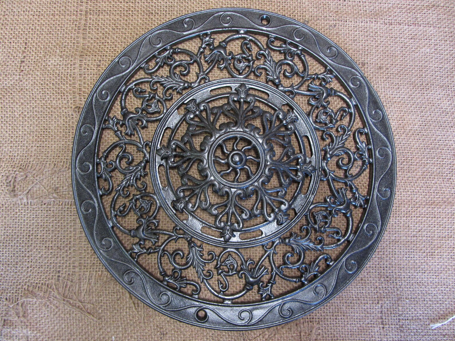 Vintage 1897 Round Cast Iron Register Grate > Antique Old Heat Vent ...