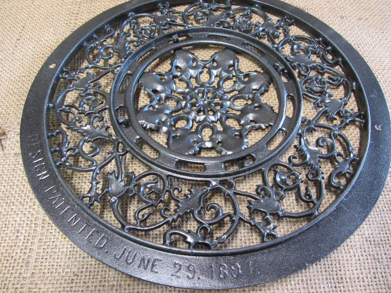 Vintage 1897 Round Cast Iron Register Grate > Antique Old Heat Vent ...
