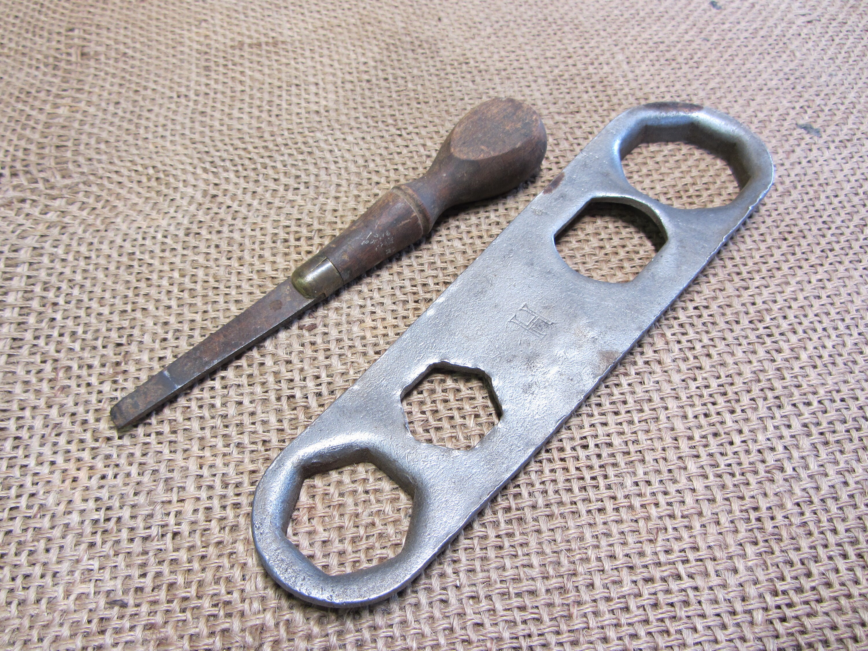 Rare Vintage Metal Emerson Tractor Toolbox With Tools - Antique Old ...