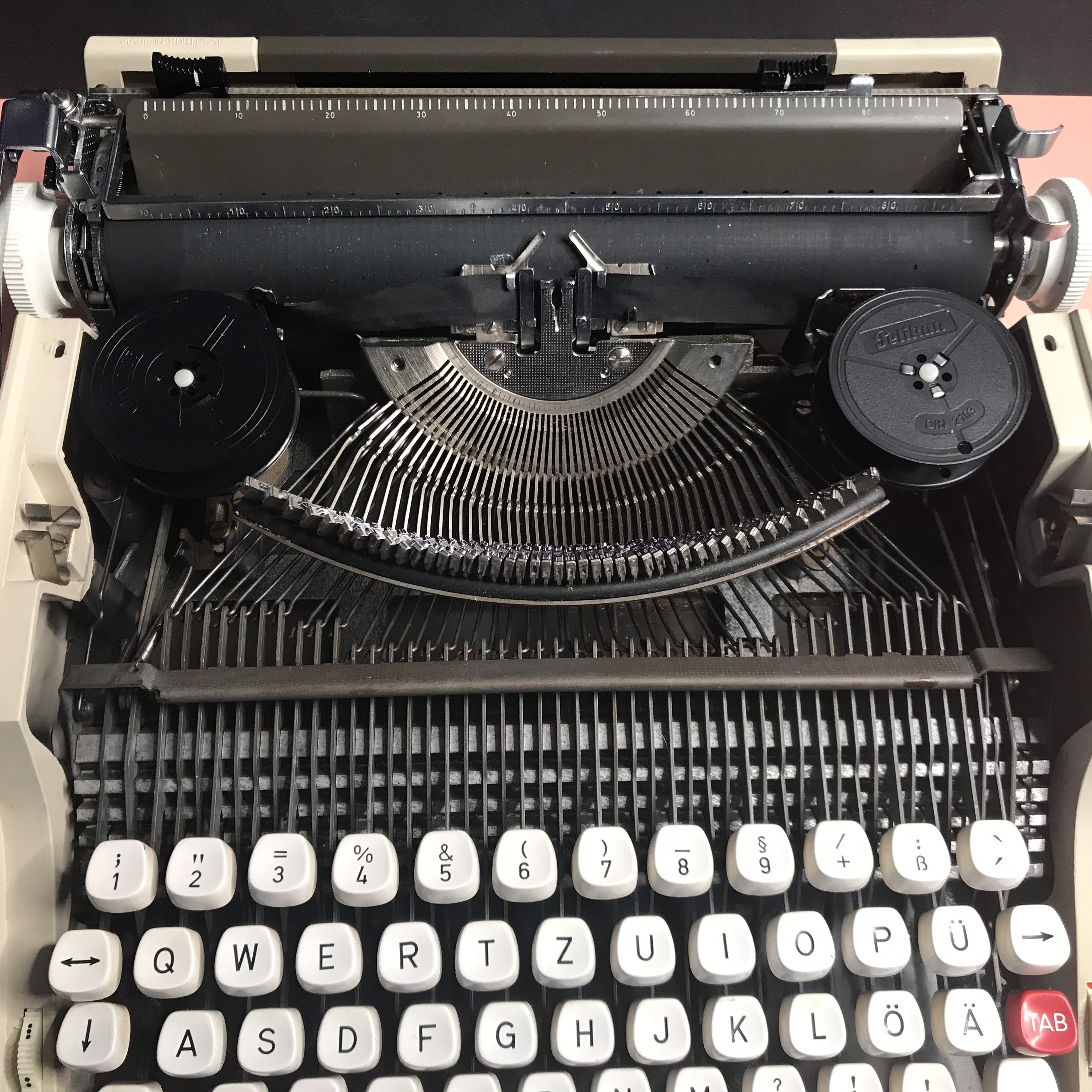 RARE Messa 2000 S Typewriter 1970s Working Typewriter I Portuguese ...