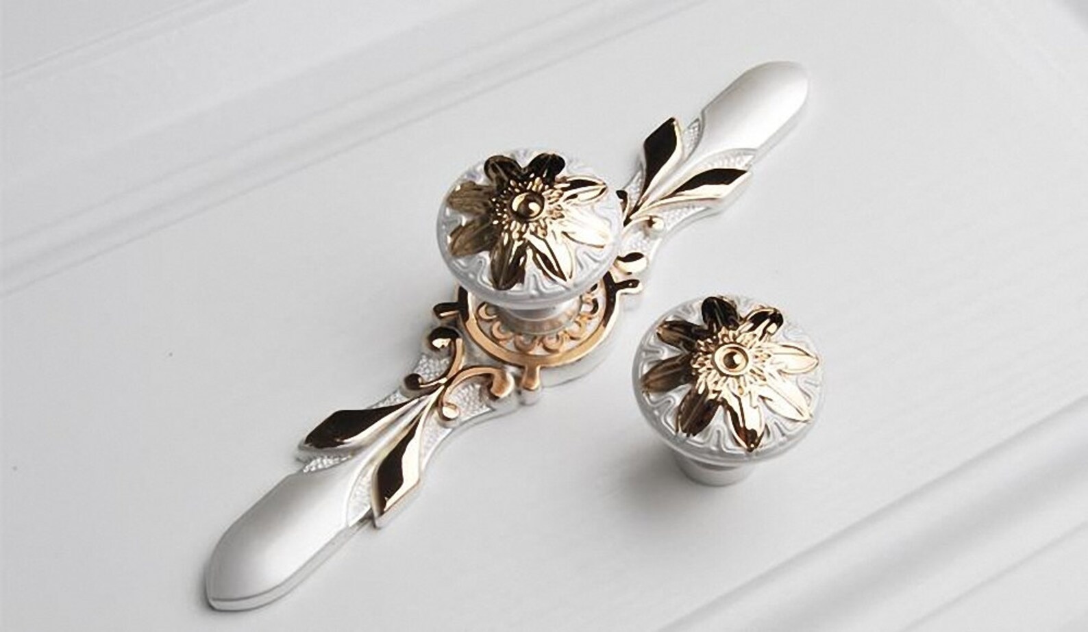 Unique Cabinet Pulls Dresser Drawer Pulls Handles / Wardrobe - Etsy