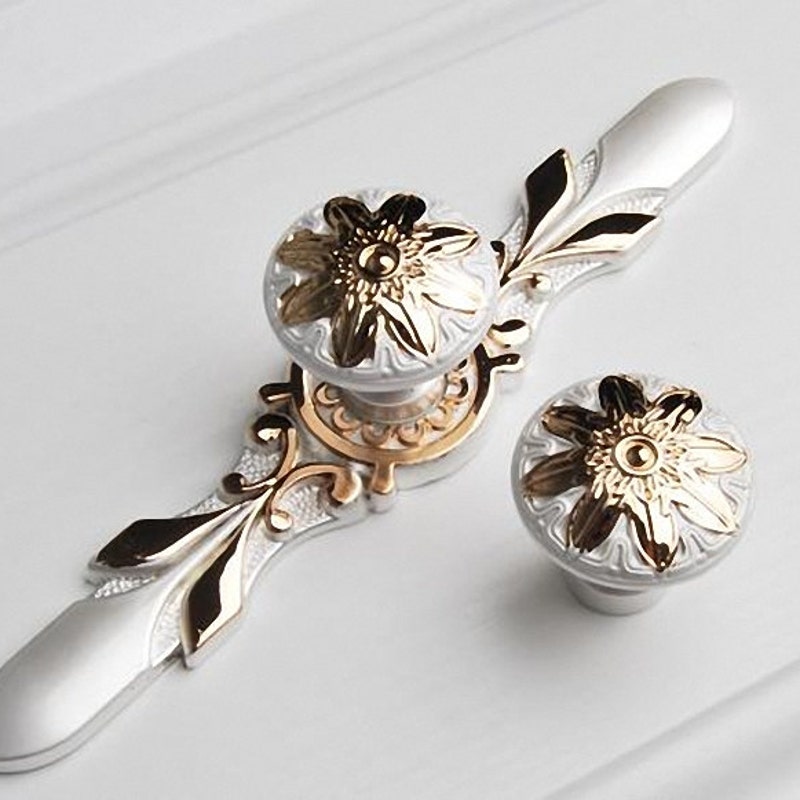 Unique Cabinet Pulls - Etsy