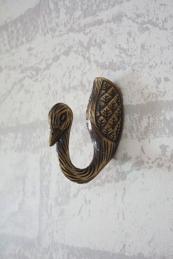 Bird Wall Hooks / Unique Vintage Look Hook / Metal Antique - Etsy