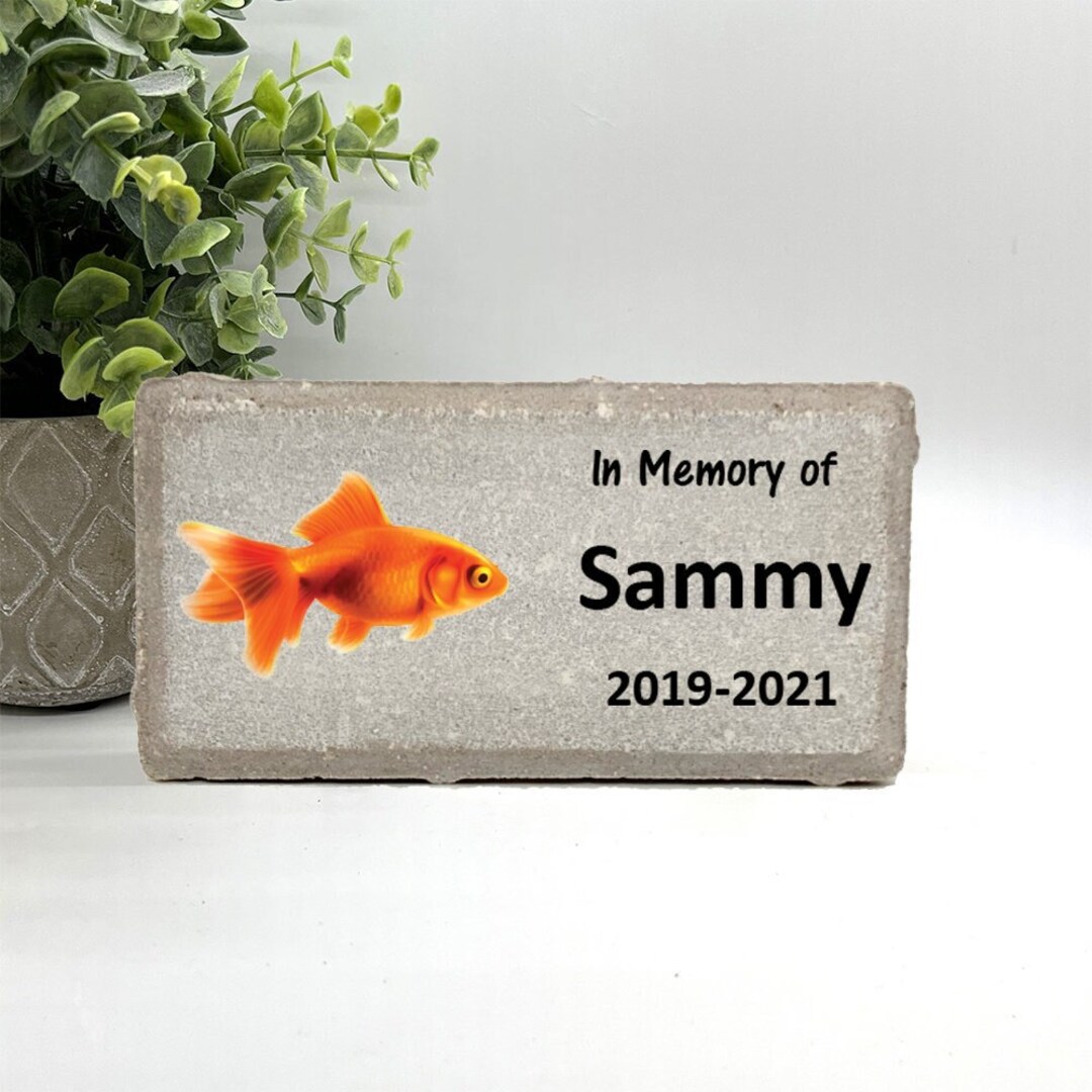 Goldfish Memorial Stone- Personalized Fish Keepsake - Pet Fish Sympathy ...