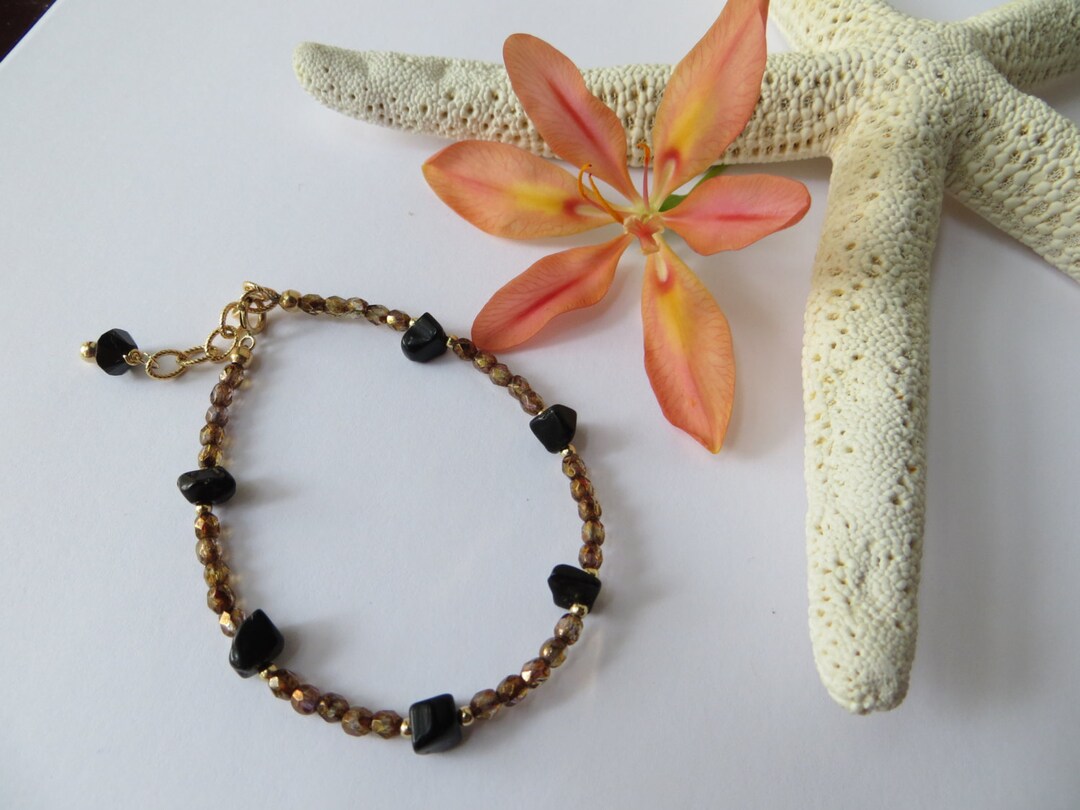 Black Onyx Chip and Fire Polished Bead Bracelet, Dainty Brown Czech ...