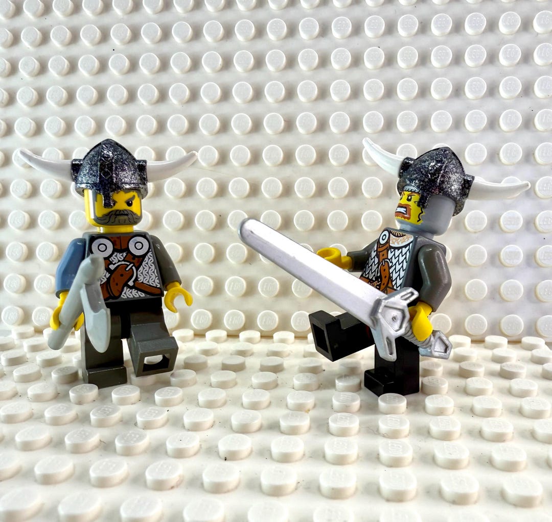 Vintage Lego, Vikings With Horned Helmets, Sword & Battle Axe, Lot of 2 ...