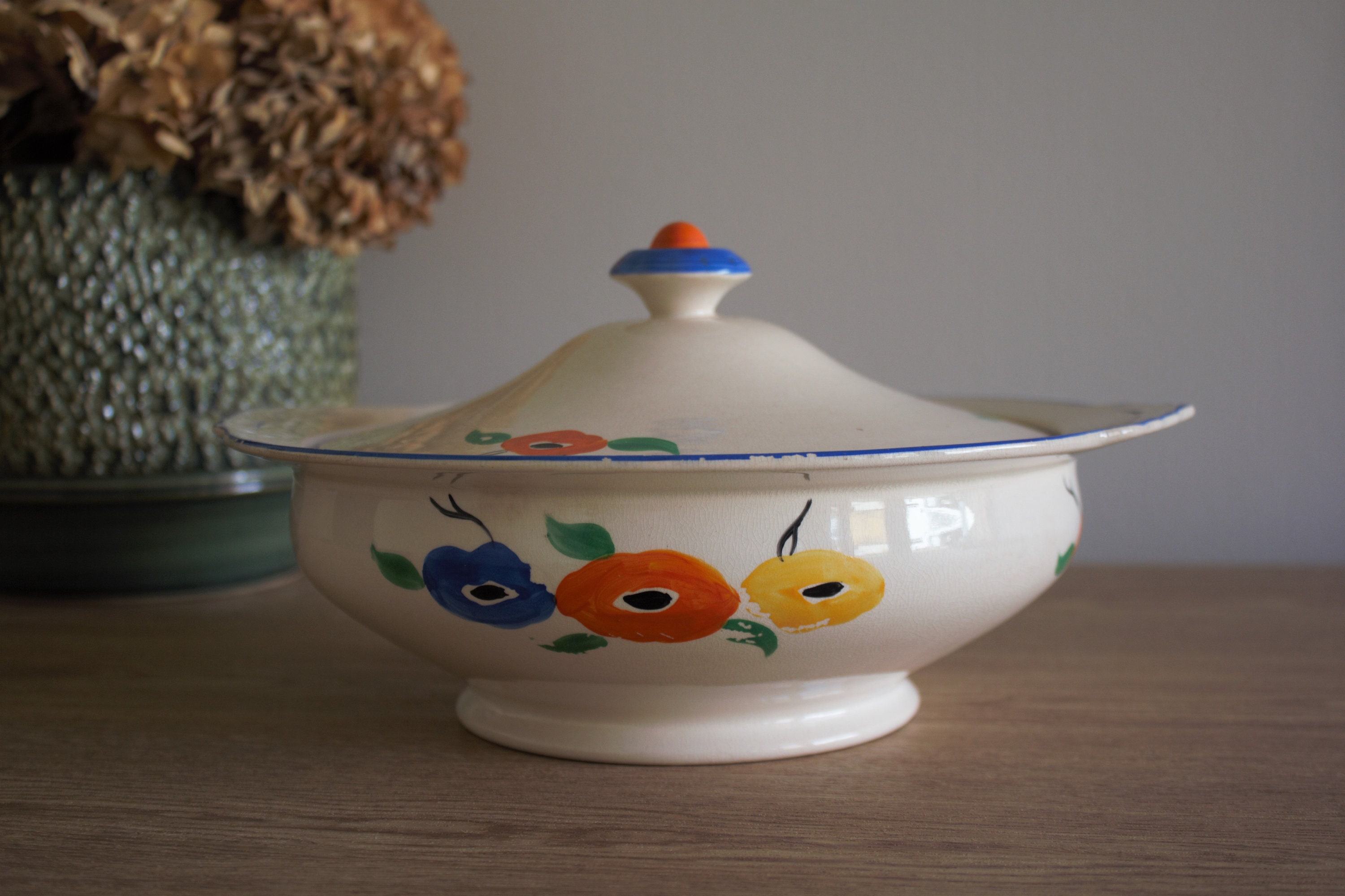 Pearl Pottery, Hanley England. Hand Painted Art Deco Style Casserole ...