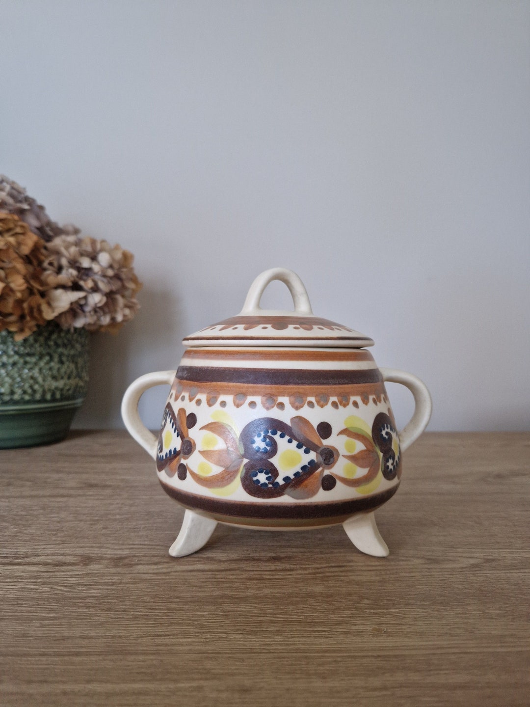 French HB Quimper Footed Bowl/tureen With Lid - Etsy