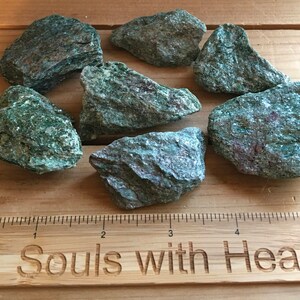 Fuchsite Natural Stones,healing Stone, Healing Crystal, Chakra Stone ...