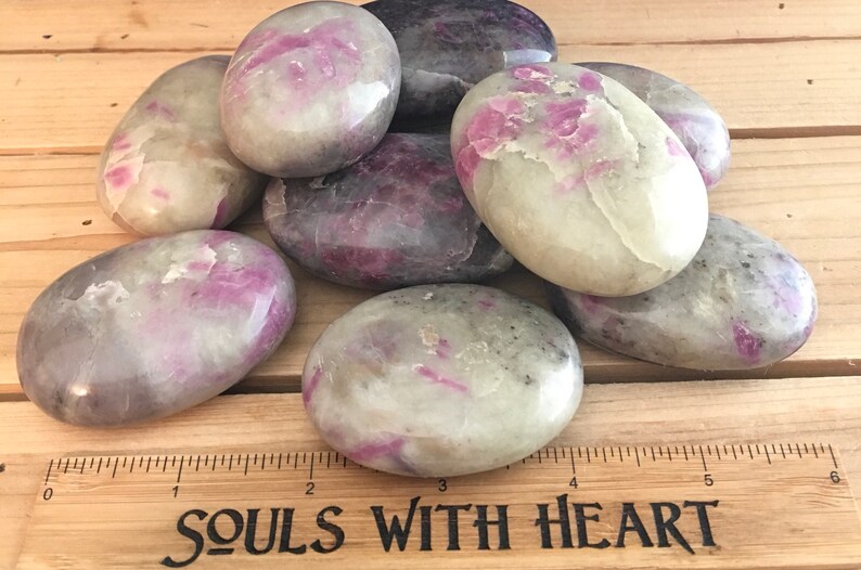 Crystal Ruby Palm Stones Healing Stonehealing Crystal | Etsy