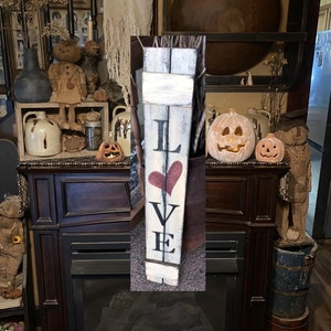 Love Vertical Valentine Primitive Sign - Etsy