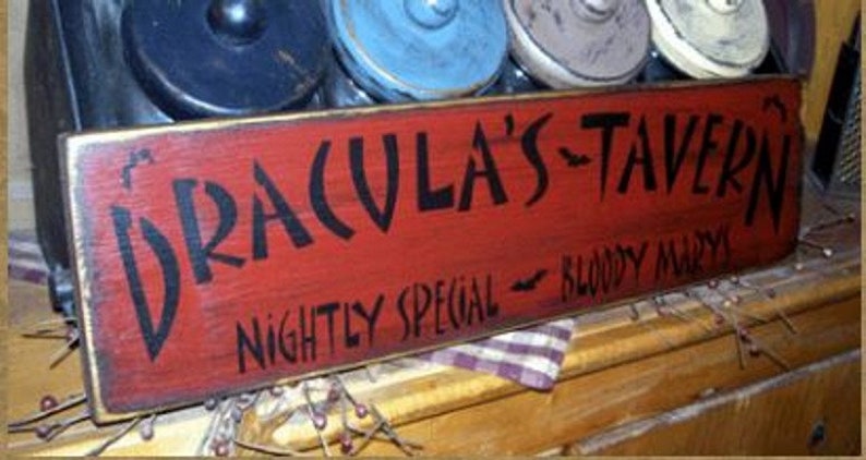 Dracula's Tavern Primitive Halloween Sign - Etsy