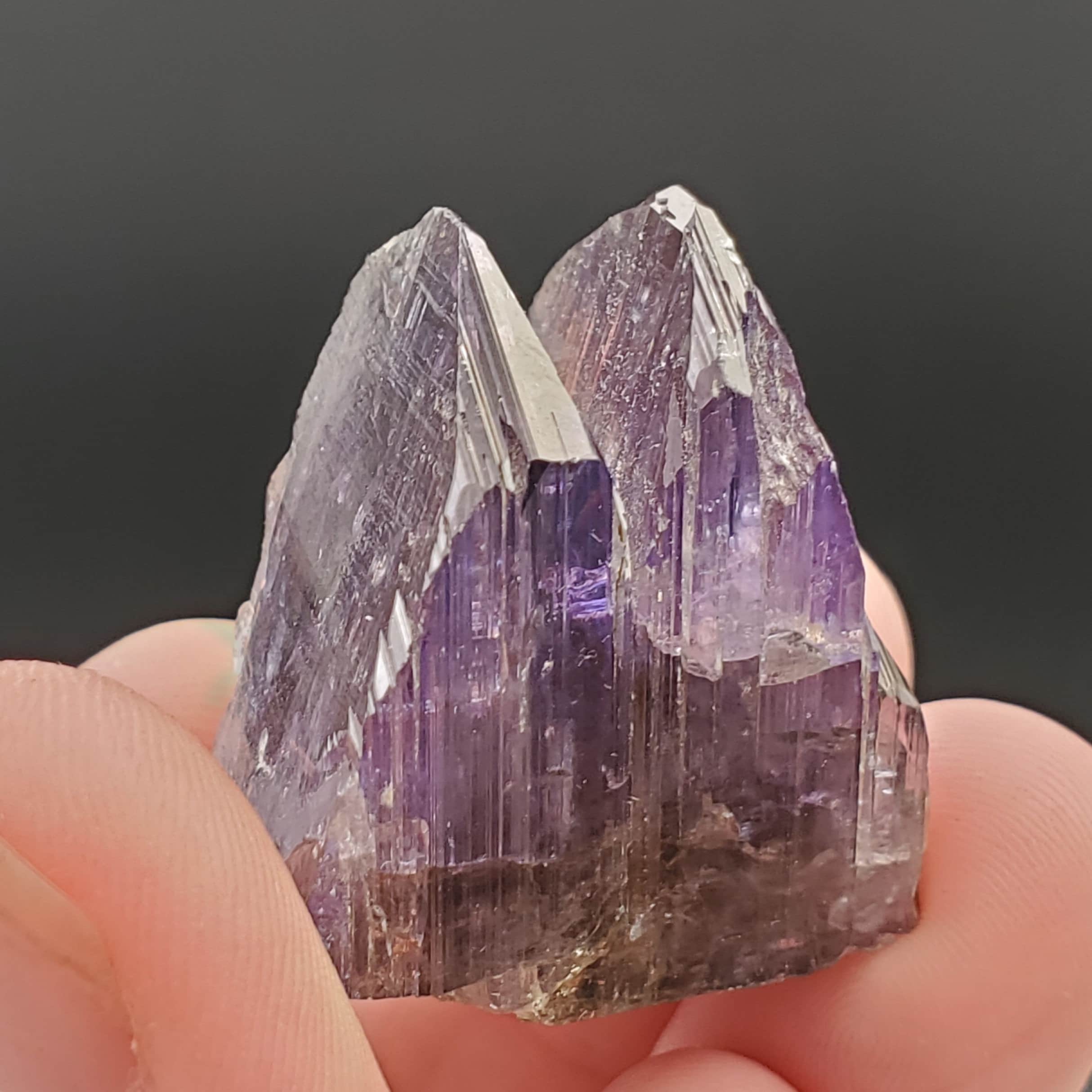 Large UNTREATED Natural TANZANITE Twinned Crystal Pleochroic | Etsy