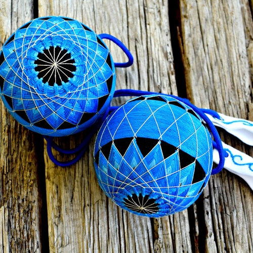 Electric Blue Lotus Flower Poi Temari Poi Flow Toys Spinning - Etsy