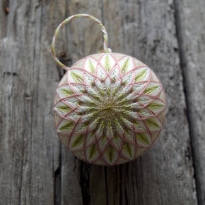 Allium Temari, Traditional Japanese Temari Ball, Kiku Pattern Japanese ...