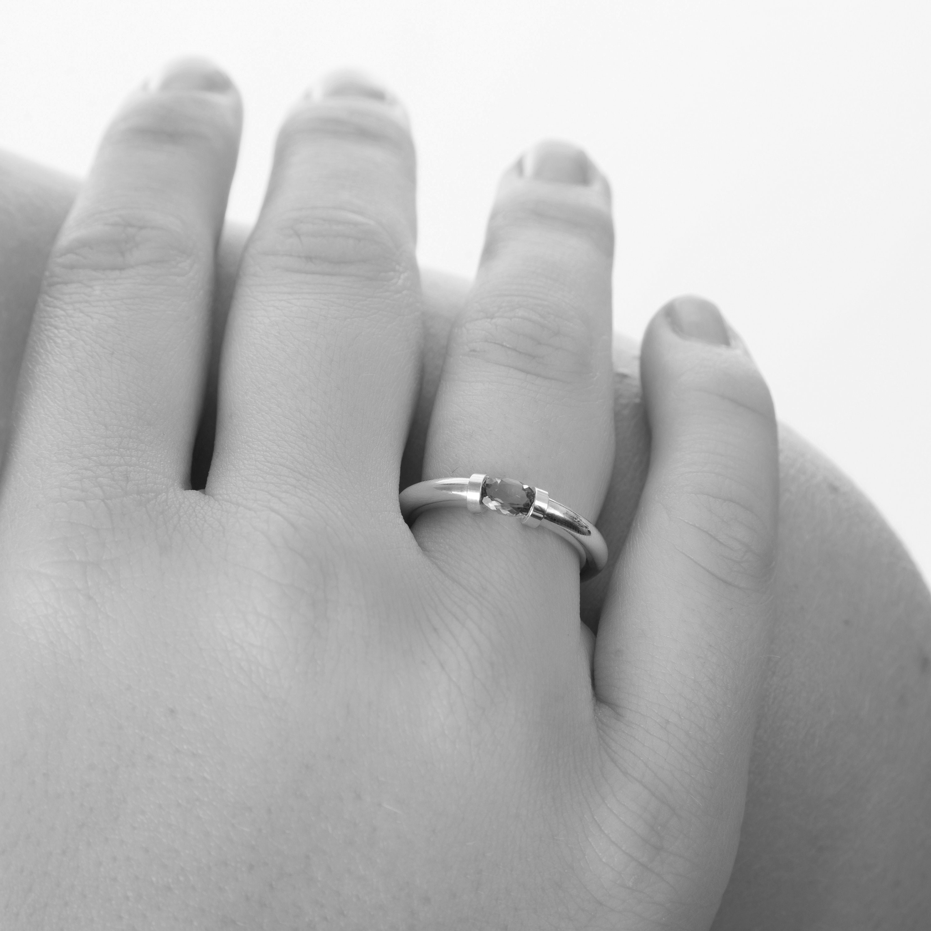 Iolite Silver and Gold Tension Ring - Etsy Canada